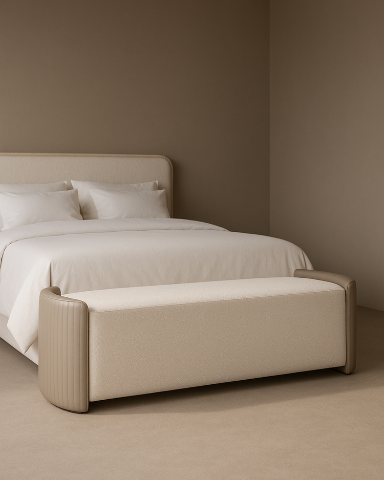 Lobby Bench – Tommy Franks